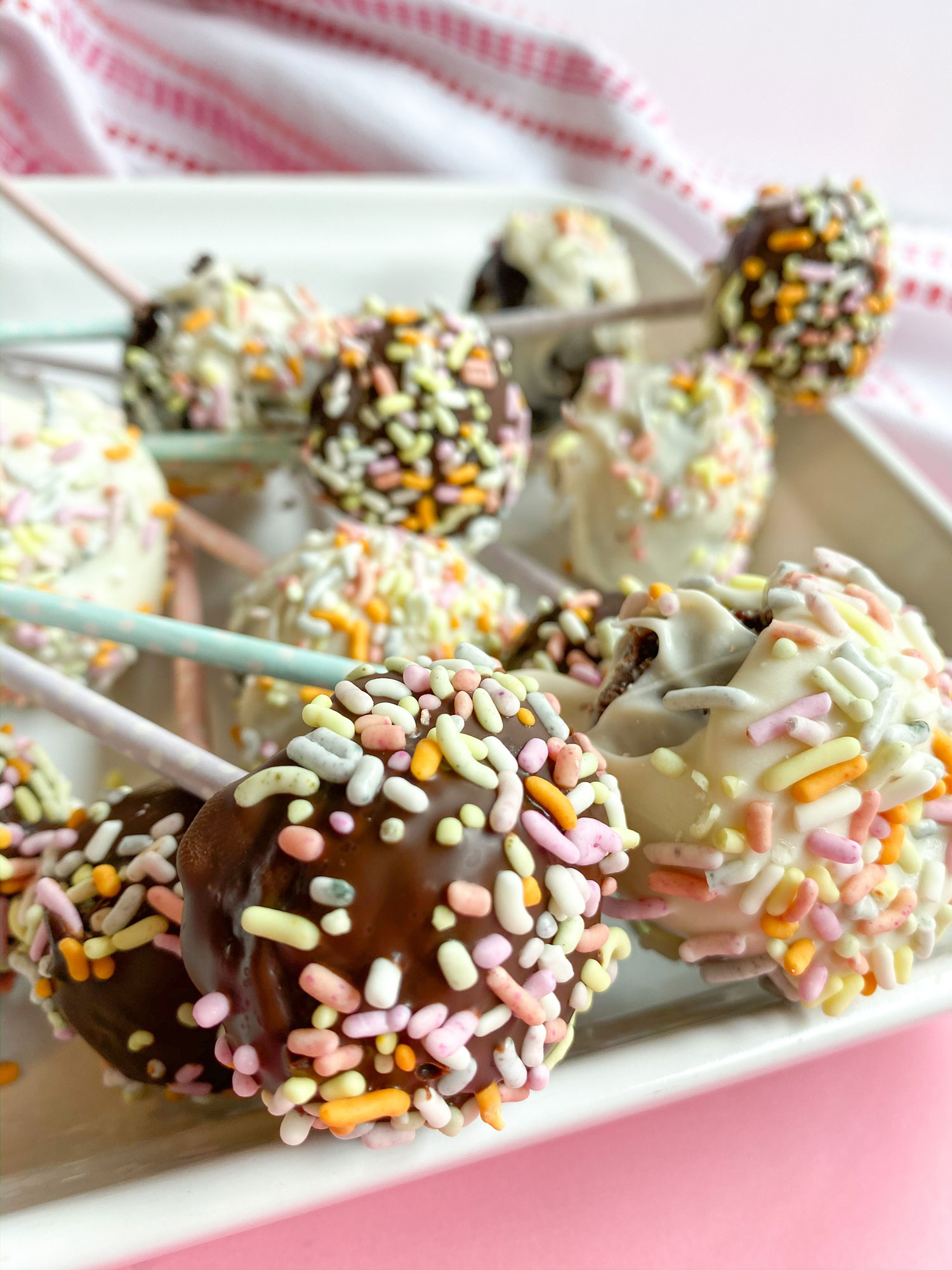 Cake Pops – Kate's Safe & Sweet